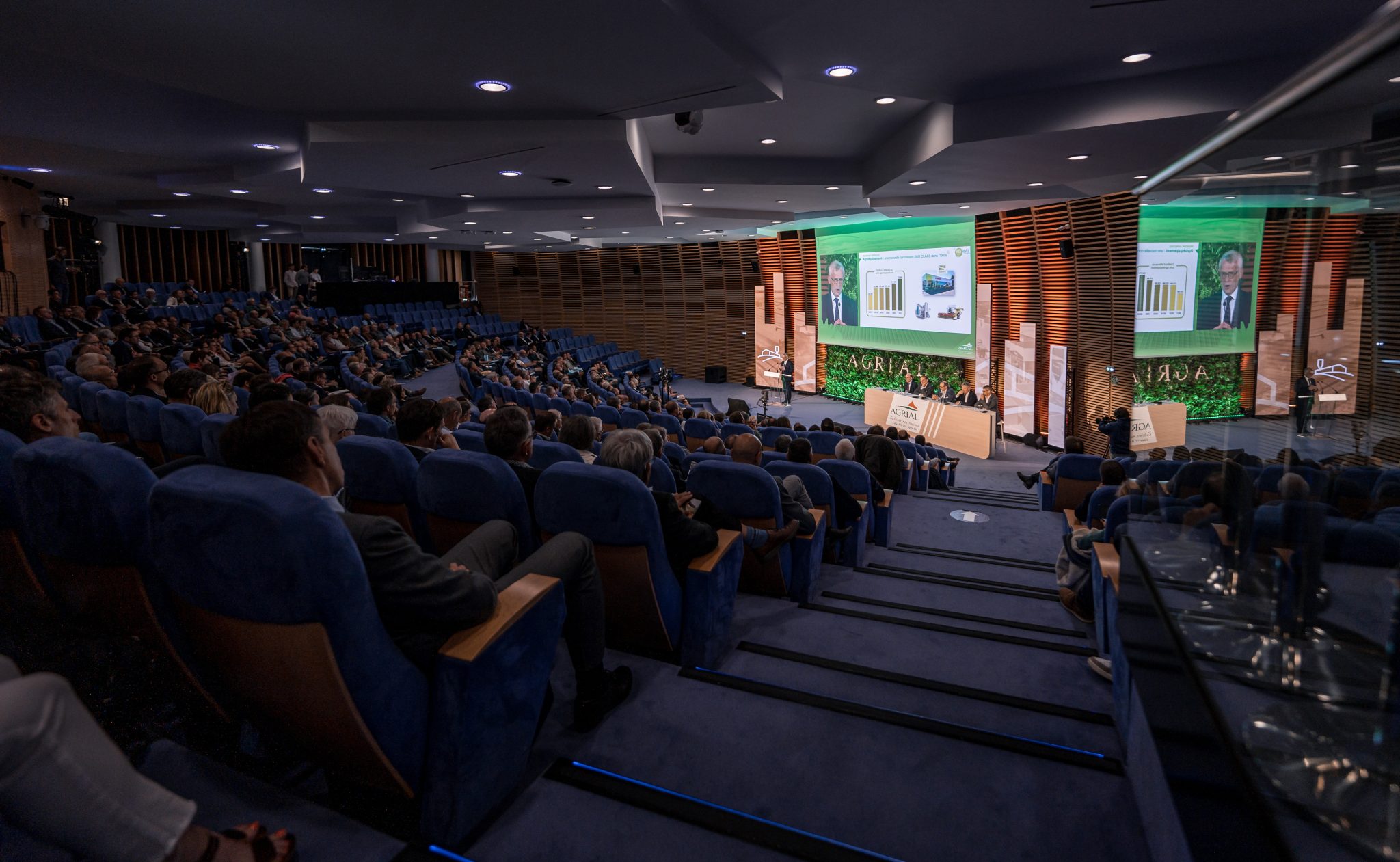 The farmer members of Agrial gathered in a General Assembly voted in ...
